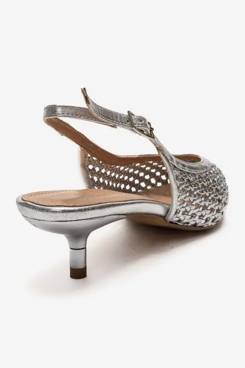 PROLOGUE SHOES Orelis Kitten Heel Pump - Silver