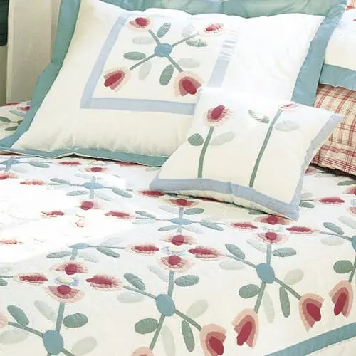 C&F HOME Tulip Garden Quilt Collection - White
