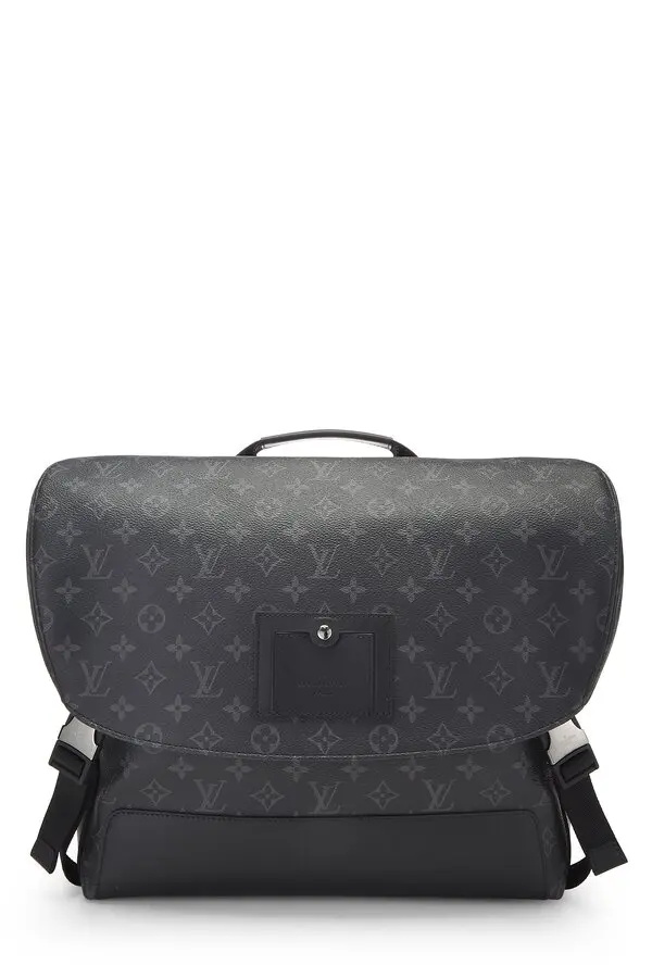 LOUIS VUITTON Monogram Eclipse Voyager Messenger - Black