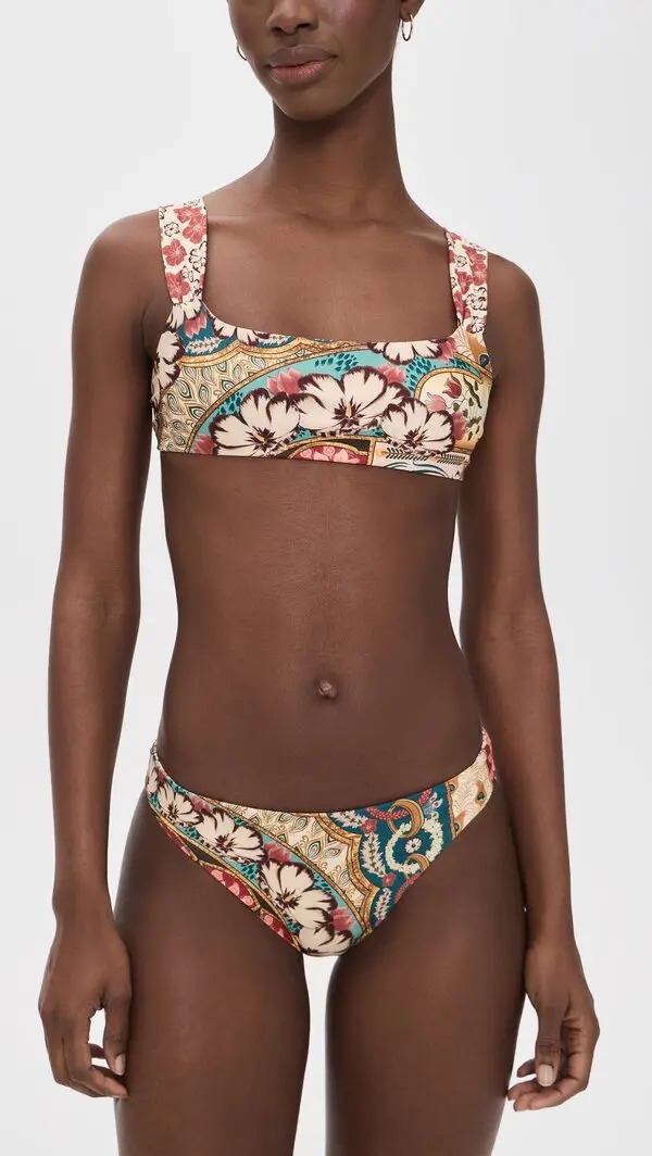 Agua Bendita Ilu Plume Reversible Full Coverage Bottom
