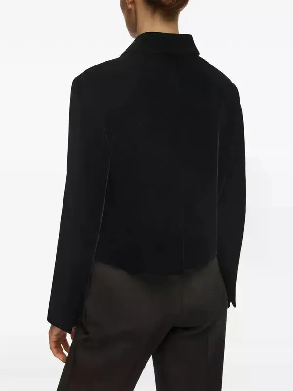 12 STOREEZ Velvet Sofia Jacket