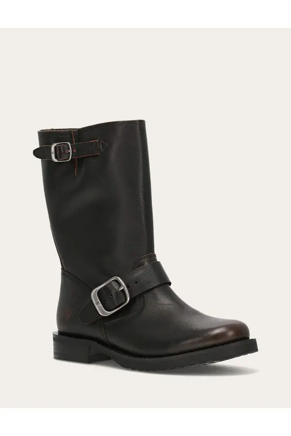 THE FRYE COMPANY Veronica Flex Short Boots - Brown