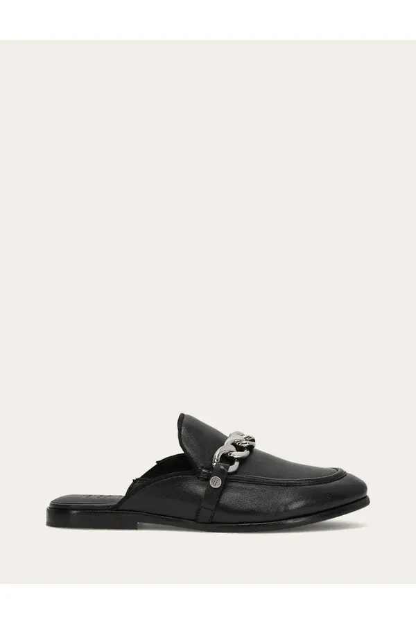 THE FRYE COMPANY Faith Chain Mule - Black