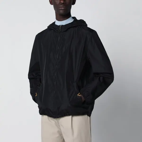 Valentino Garavani Windbreaker With Vgold Detail - Black