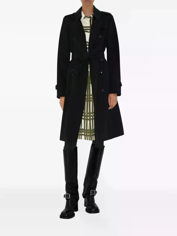 Burberry Chelsea Heritage Trench Coat