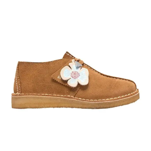 Clarks Desert Trek Flat Shoe With Charm Detailing