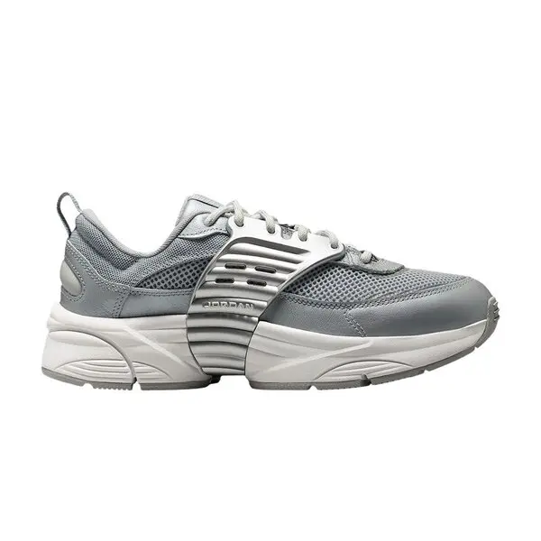 JORDAN Trunner O/s 'swan Wolf Athletic Shoes - Grey