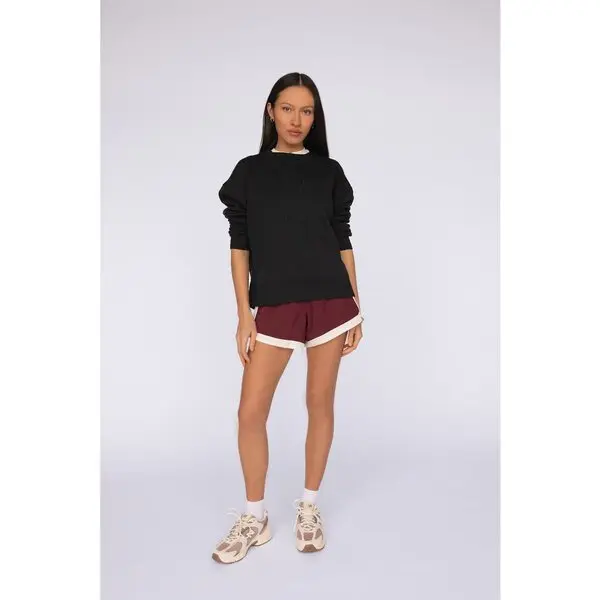 FORE-TÉ CLUB ATTIRE Crewneck Sweatshirt With Embroidered Crest - Black