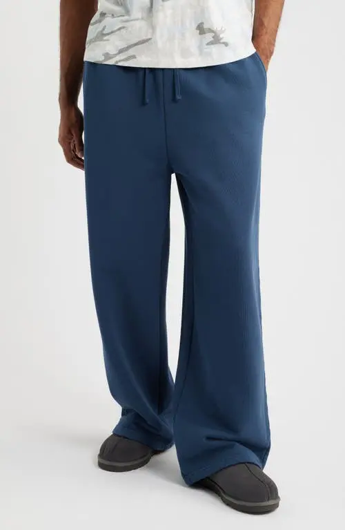 ELWOOD Core Straight Leg Sweatpants - Midnight