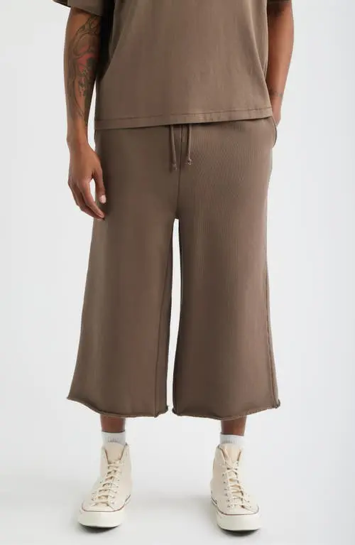 ELWOOD Core Cut Off Sweatpants - Vintage Brown