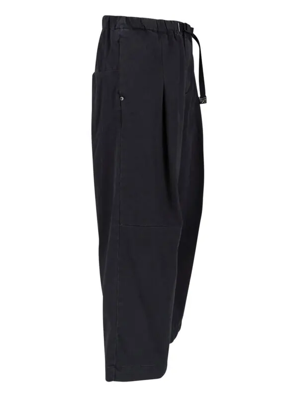 WHITE SAND Belted Pleated Pants
