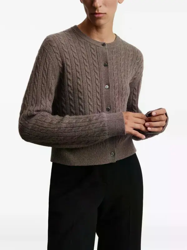 12 STOREEZ Cable-knit Cashmere Cardigan