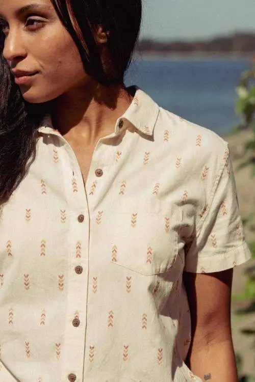 Bridge & Burn Lana Short Sleeve Shirt - Dune Chevron