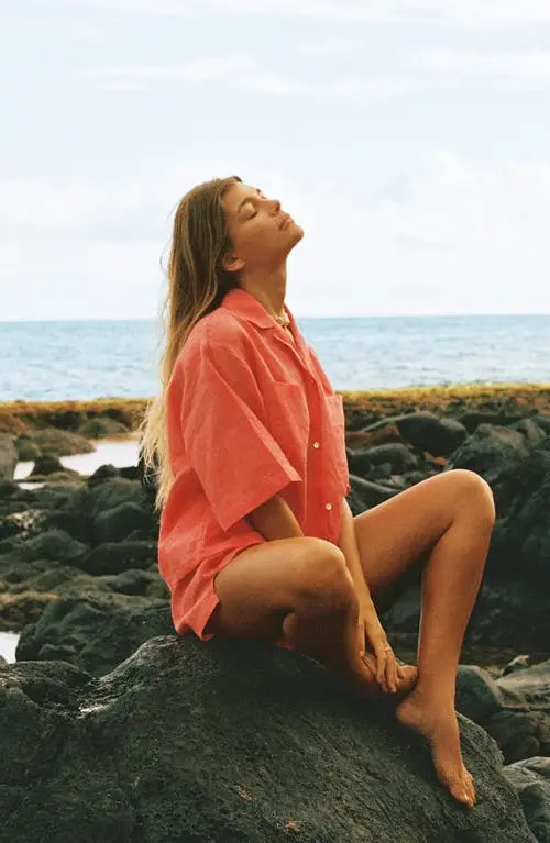 Vitamin A® Rowan Resort Linen Shirt - Coral