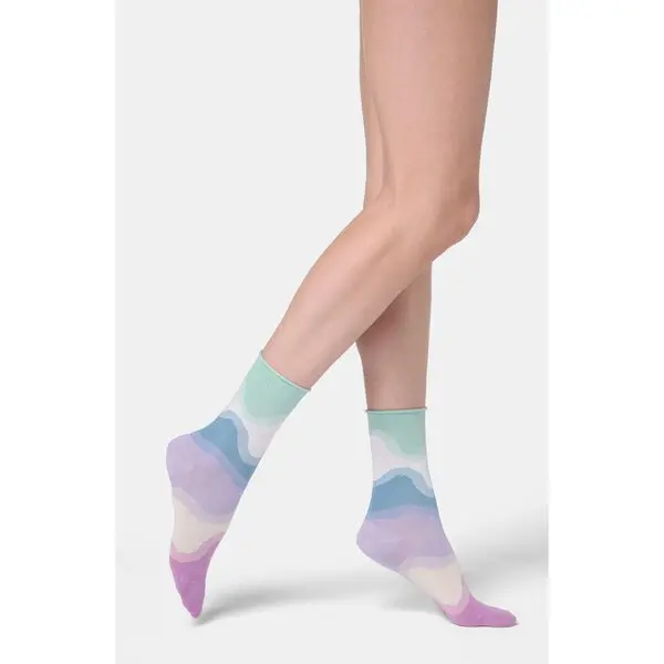 Oroblu Waves Jacquard Crew Socks - Sky