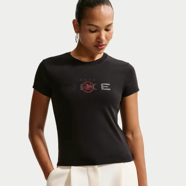 Nike Sportswear Chill Knit Mod-cropped T-shirt - Black