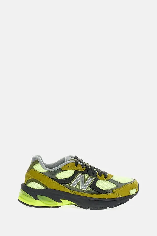NEW BALANCE Abzorb 2010 Sneakers - Green