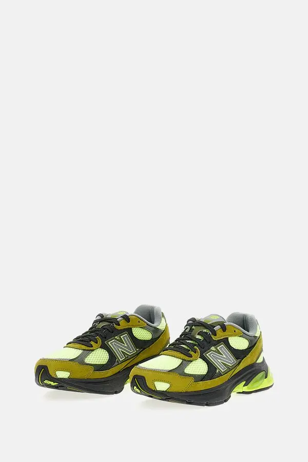 NEW BALANCE Abzorb 2010 Sneakers - Green