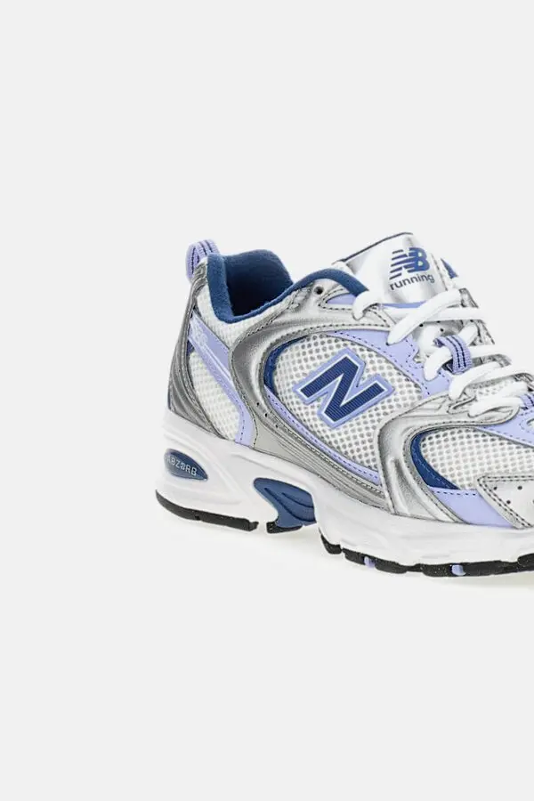 NEW BALANCE 530 Metallics Sneakers - Argento