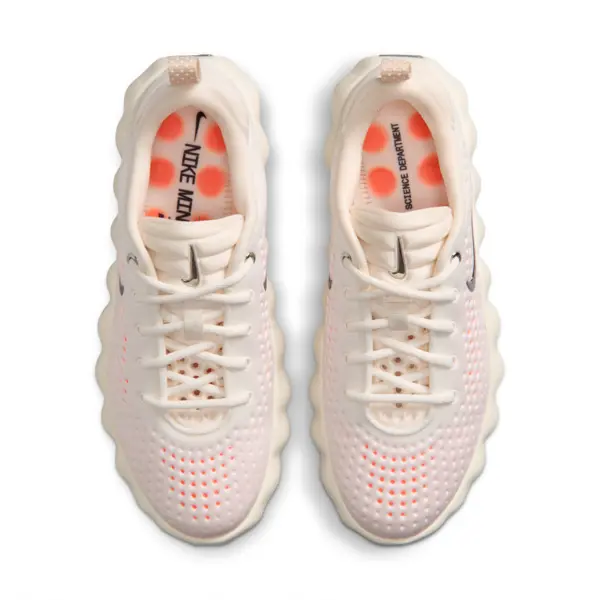 Nike Mind 002 Pregame Shoes