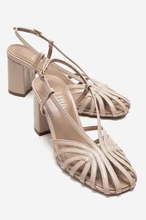 PROLOGUE SHOES Wilda Block Heel Sandal - Beige