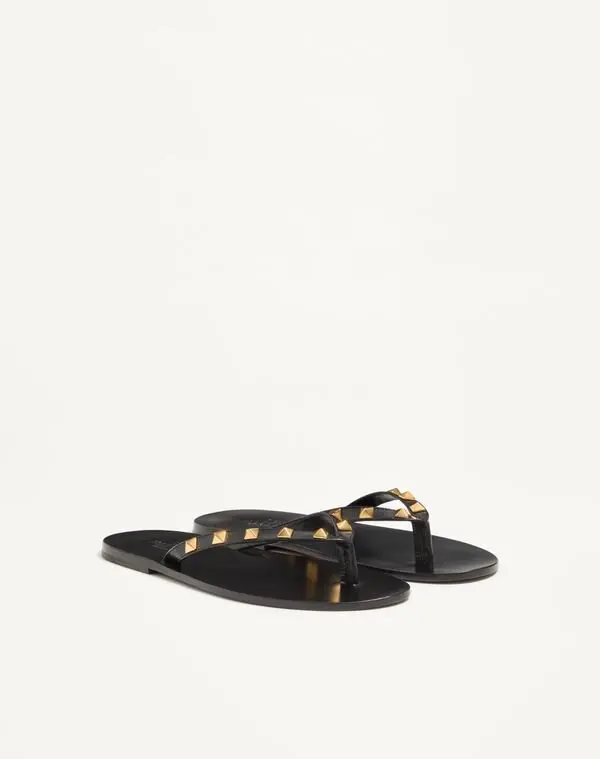 Valentino Garavani Rockstud Goatskin Flip-flops - Black