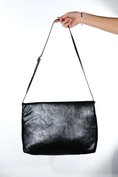 PROLOGUE SHOES Chelsea Shoulder Bag
