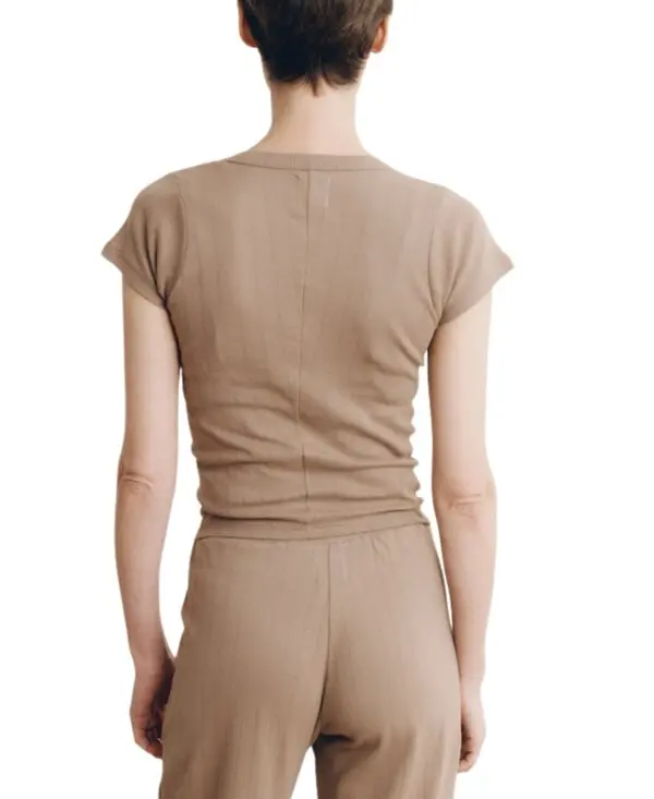 VIR VITA Pointelle Scoop Tee - Bark