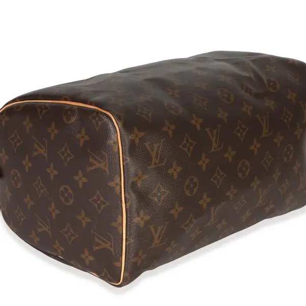 LOUIS VUITTON Monogram Canvas Speedy 30 - Brown