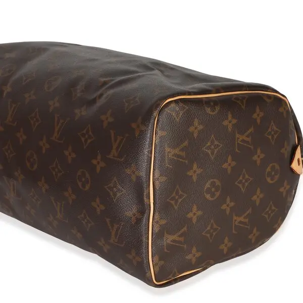 LOUIS VUITTON Monogram Canvas Speedy 30 - Brown
