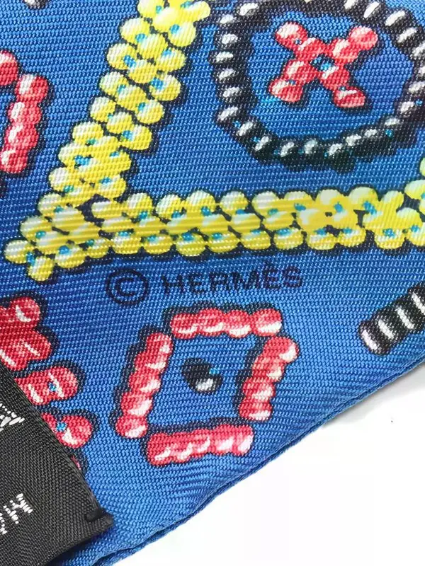 Hermès 2000s Kelly En Perles Twilly Patterned Silk Scarf