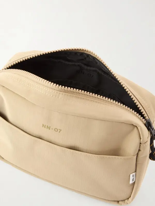 Nn07 Rip-stop Shell Wash Bag