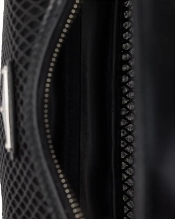 Prada Re-edition 2005 Mesh And Brushed Leather Bag - Black