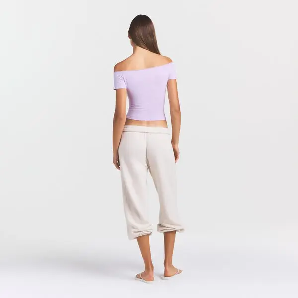 SKIMS Cotton Jersey Off The Shoulder Top - Sugar Plum