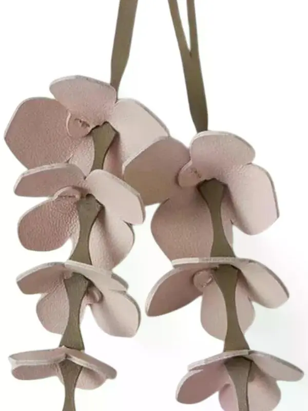 Mulberry Flower-embellished Leather Keyring