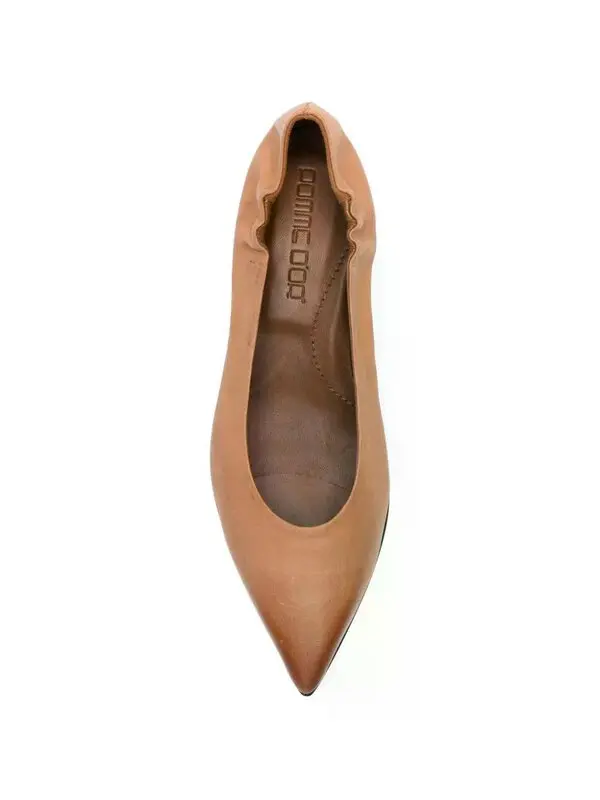 POMME D´OR Pointed-toe Leather Pumps