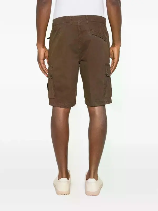 Stone Island Cargo Shorts With Compass Motif - Brown