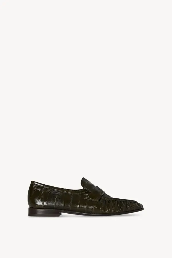 THE ROW Soft Loafer - Olive