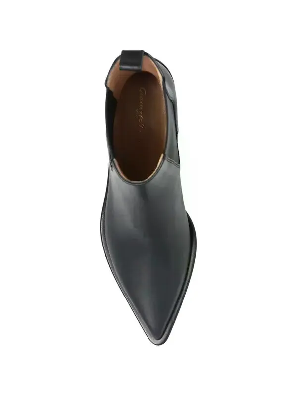 GIANVITO ROSSI Pointed-toe Ankle Boots - Black
