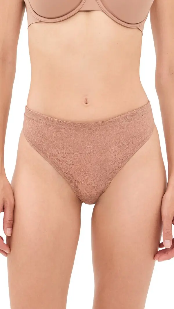 Spanx Supersmooth Day To Date Night Thong - Cinnamon