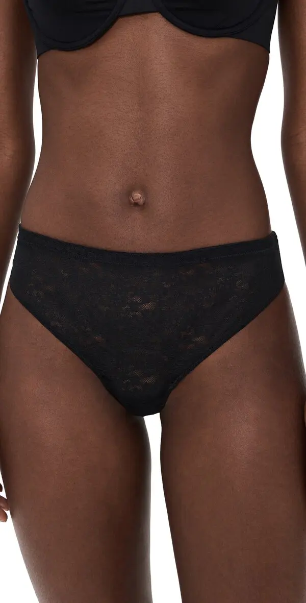 Spanx Supersmooth Day To Date Night Thong - Very Black