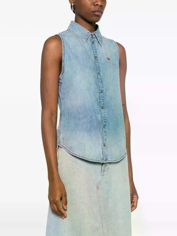 DIESEL® Sleeveless Denim Shirt With Embroidered Logo - Blue