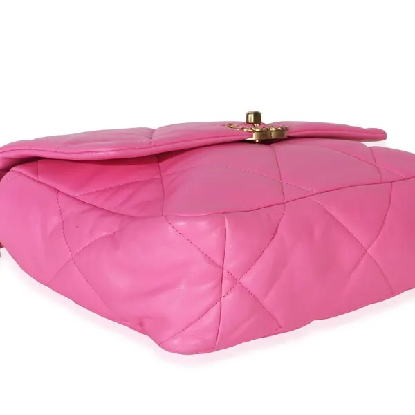 Chanel Quilted Lambskin 19 Flap Bag - Pink