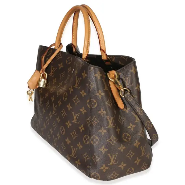 LOUIS VUITTON Monogram Canvas Montaigne Gm