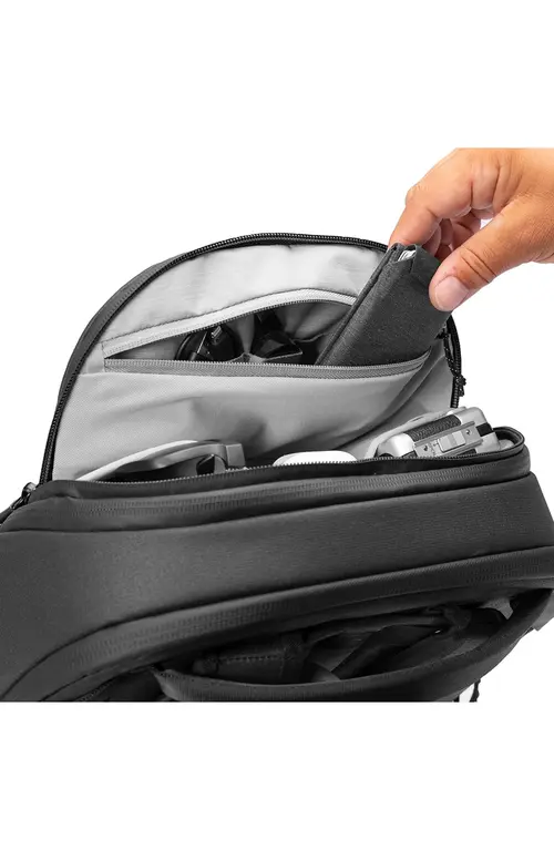 PEAK DESIGN Travel Backpack