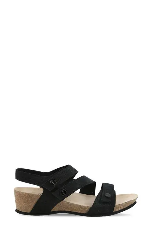 Munro Del Mar Sandal - Black Lizard Suede