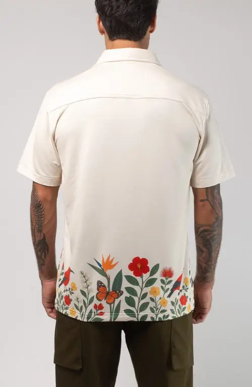 VAST Aqua Terra Floral Fauna Tech Short Sleeve Performance Button-up Shirt - Sand Multi