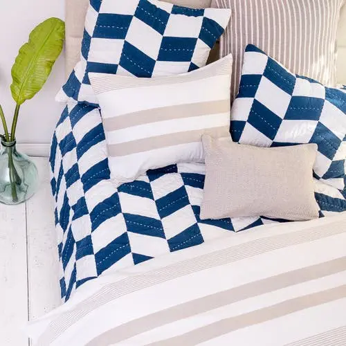 CAROL & FRANK Herringbone Patch Indigo Quilt
