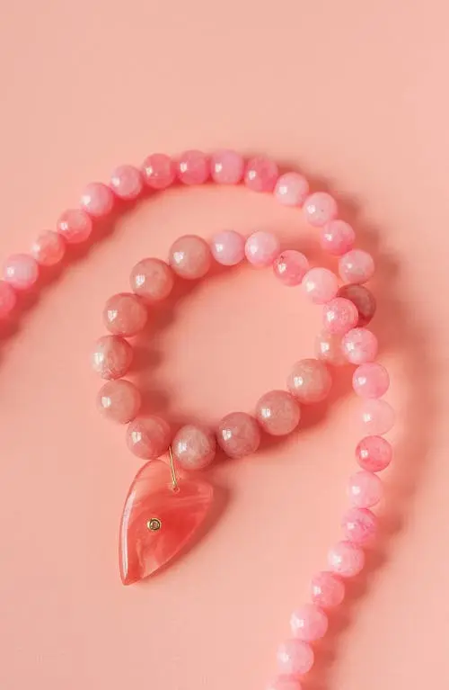 MACRAE & CO. Coral Bay Necklace