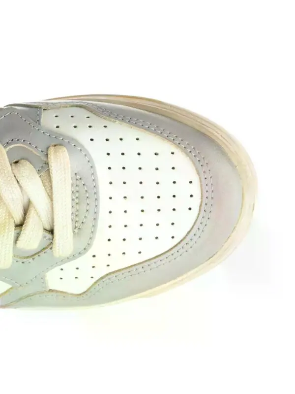 AUTRY Medalist Low Super Vintage Sneakers - White